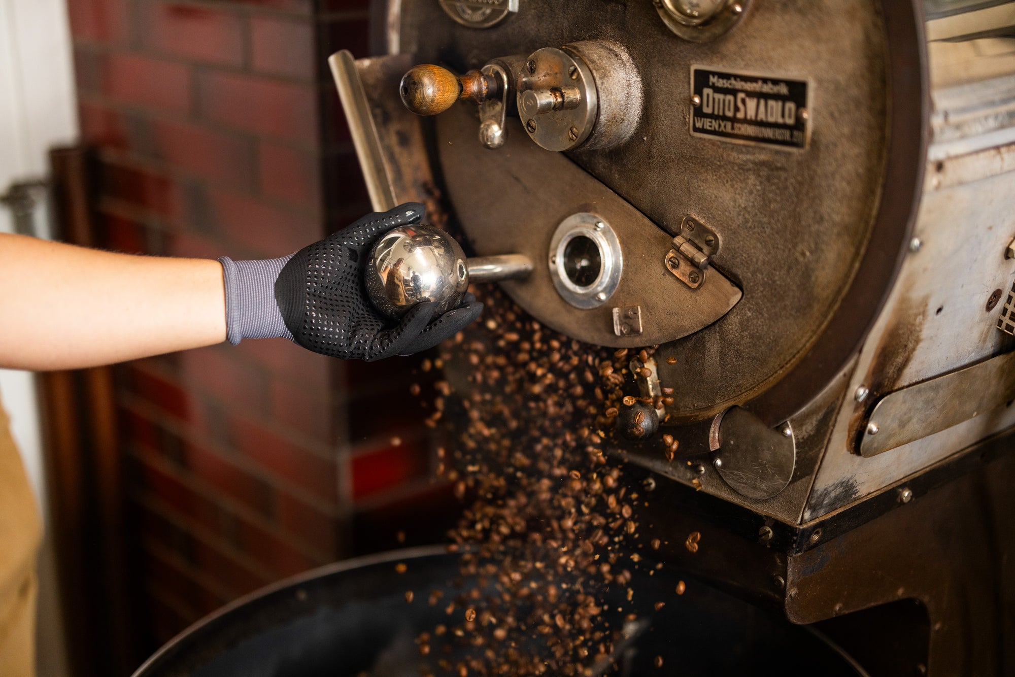 Kaffee aus Salzburg | Kaffeerösterei Hanusch – Destillerie Hanusch